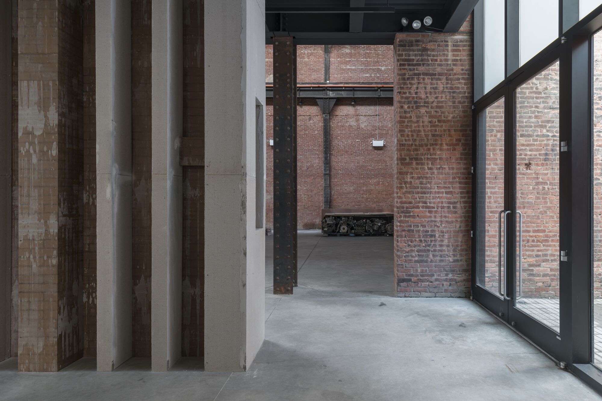 Tolia Astakhishvili: between father and mother – Exhibitions ...